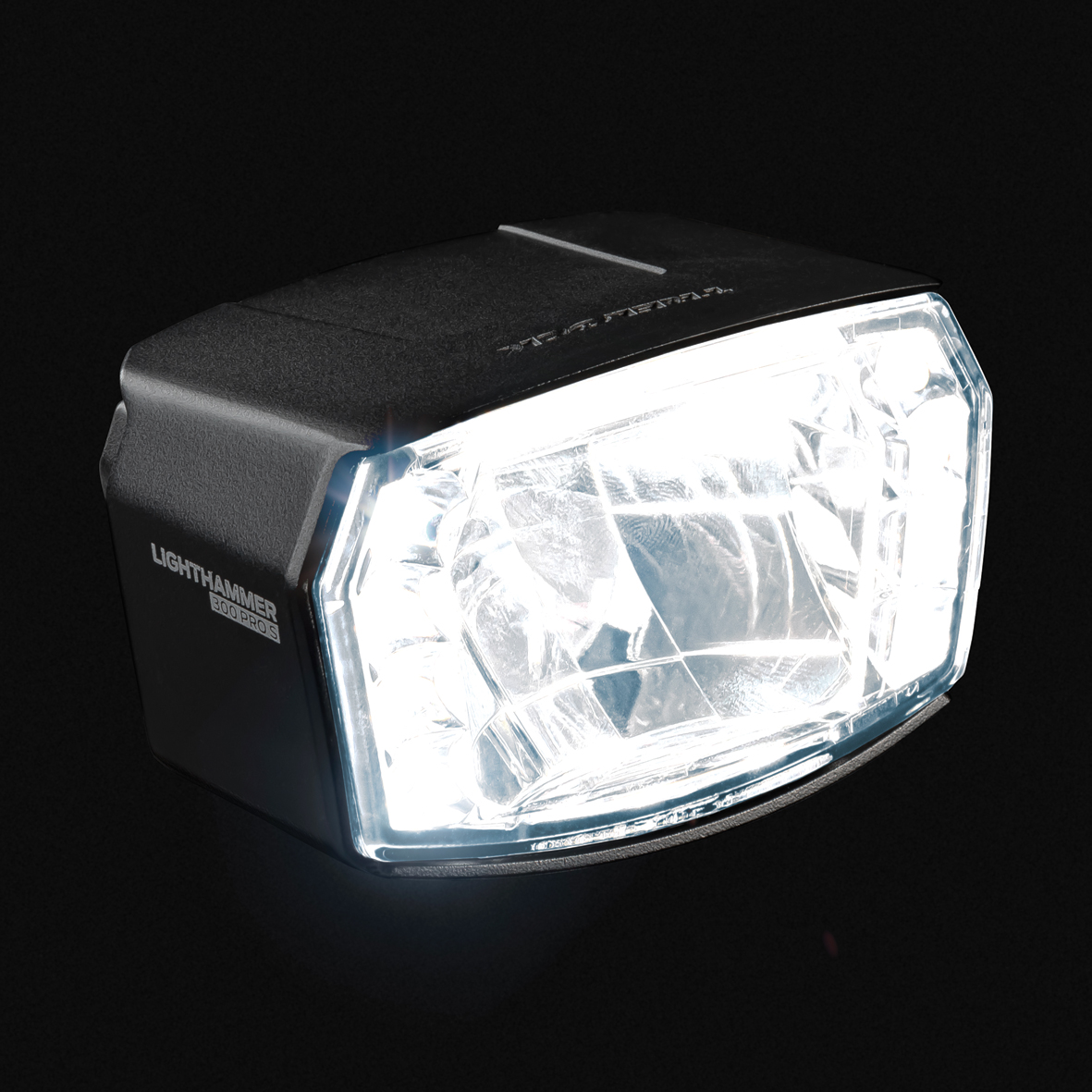 LS 990 Lighthammer 300 Lux S-Pedelec | Trelock 🇬🇧